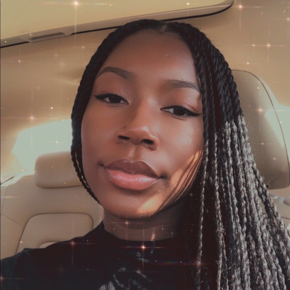 Destiny's Closet (@snape) | Poshmark